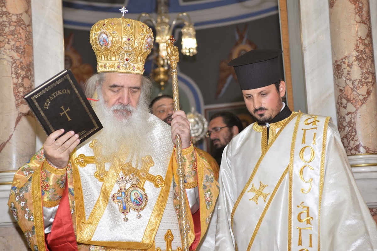 Συγκίνηση κι ενθουσιασμός στη Σάμο για την αγιοκατάταξη του γέροντα Παϊσιου