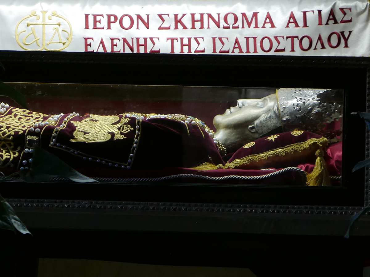 Γιατί φυλάσσεται στη Βενετία το σκήνωμα της Αγίας Ελένης | Dogma