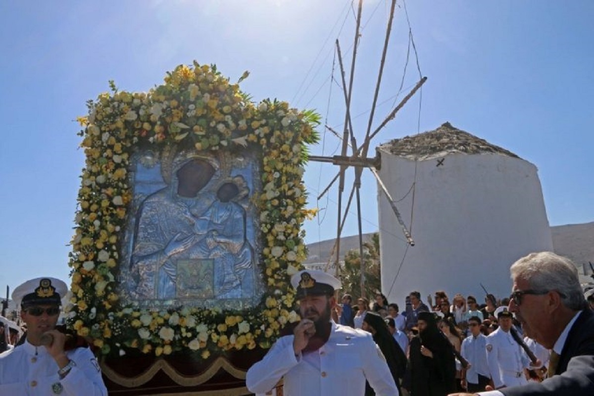 Δεκαπενταύγουστος: Πότε καθιερώθηκε η εορτή και γιατί την αποκαλούμε ...