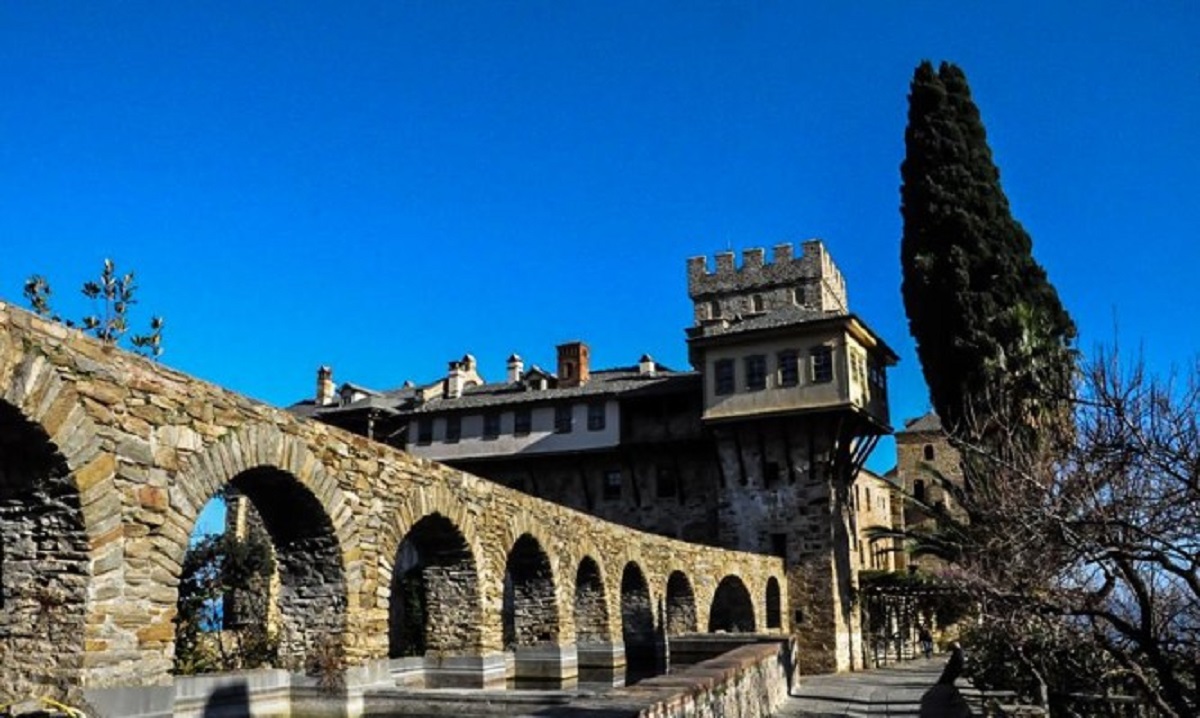Σαν σήμερα το 1989 το Άγιο Όρος της UNESCO με τα διασημότερα ...