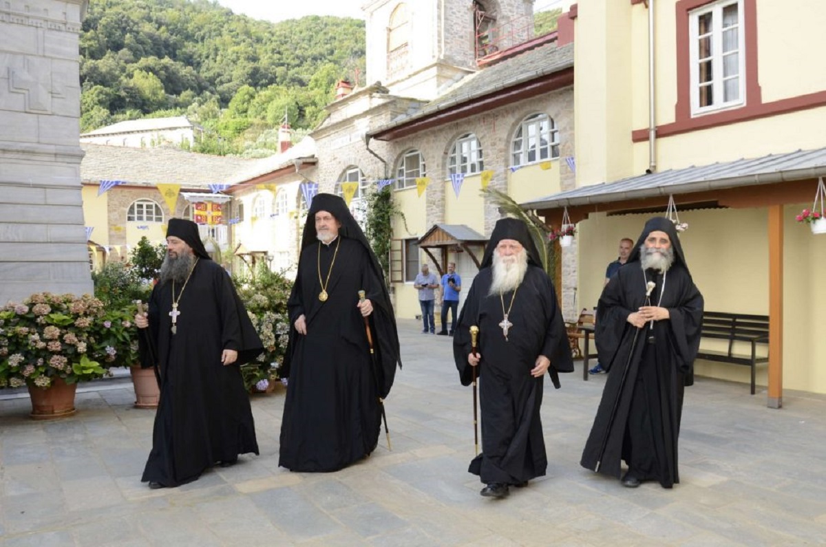 Ο Γέρων Χαλκηδόνος στο Άγιον Όρος - Φωτογραφίες | Dogma