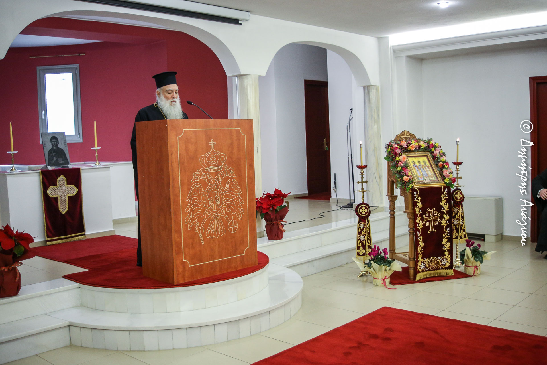 Αρχιμανδρίτης Εφραίμ Τριανταφυλλόπουλος: Οι Άγιοι Τρεις Ιεράρχες και η ...