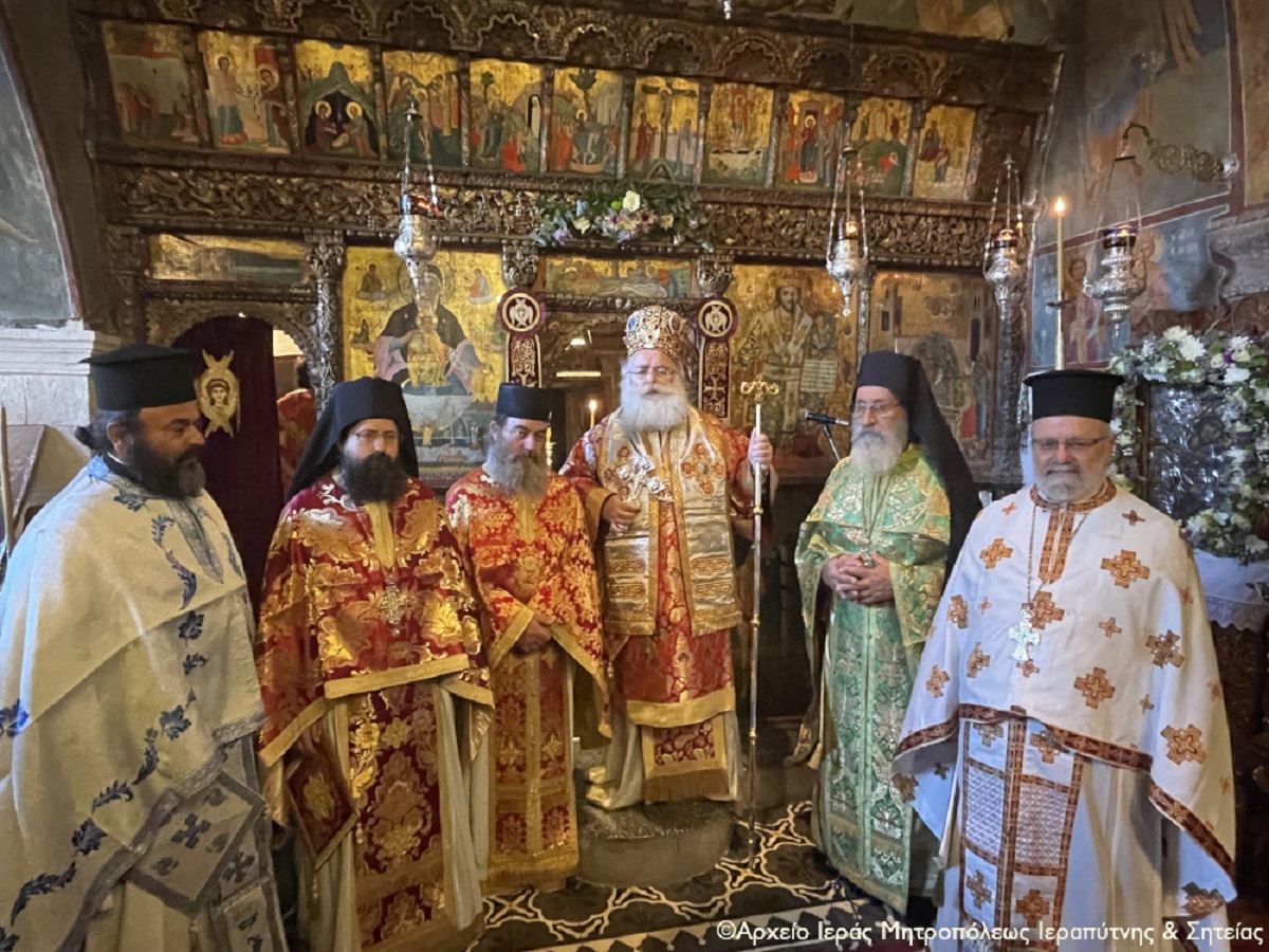 Εις Πρεσβύτερον χειροτονία του Διακόνου Τίτου Ματαλλιωτάκη στην Ι.Μ ...