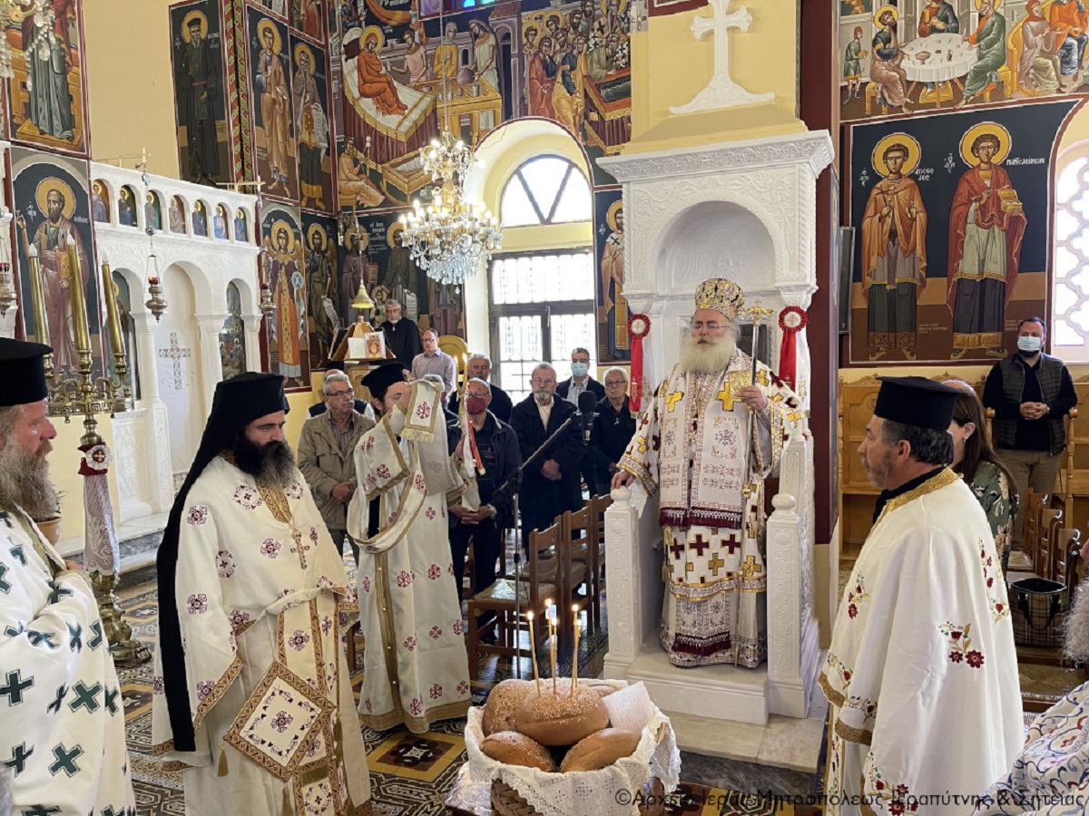 Λαμπρός εορτασμός Ζωοδόχου Πηγής στην Ιεράπετρα | Dogma