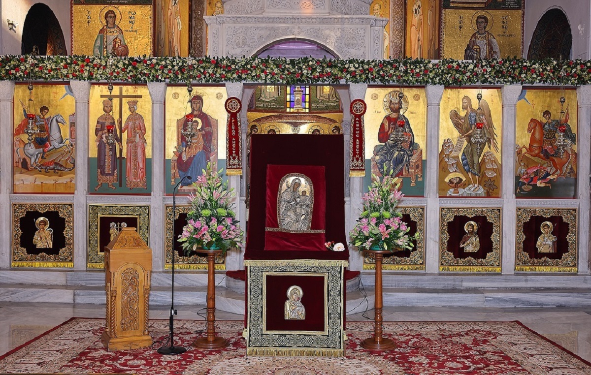Ο Βόλος υποδέχθηκε την θαυματουργή εικόνα της Παναγίας Γαυριώτισσας | Dogma