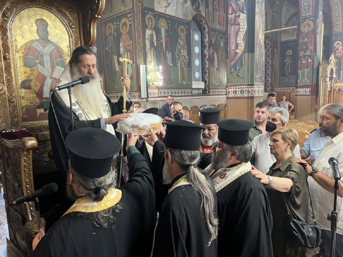 Τον Εμπορικό Σύλλογο Σπερχειάδος ευλόγησε ο Φθιώτιδος Συμεών | Dogma