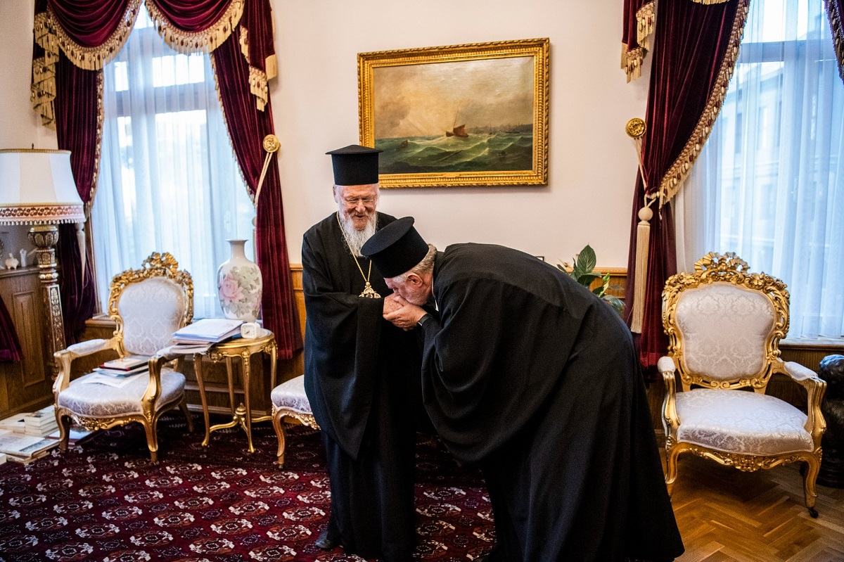 Στο Φανάρι ο Αρχιεπίσκοπος Αμερικής για τα ονομαστήρια του Οικ ...
