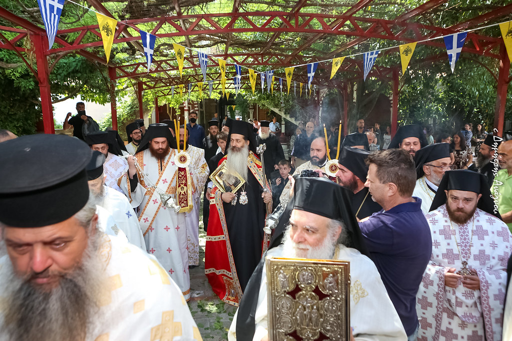 Οι δύο νέοι Άγιοι της Ορθοδοξίας - Κωδωνοκρουσίες σε Φθιώτιδα και ...