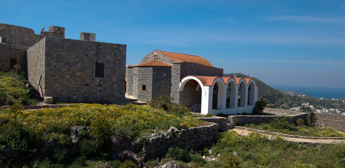 Πρόγραμμα Ι. Ακολουθιών στην Παναγία του Κάστρου, στη Λέρο | Dogma