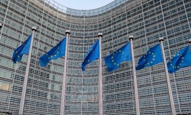 Έκτακτα μέτρα για μείωση των τιμών της ενέργειας, παρουσίασε η ...