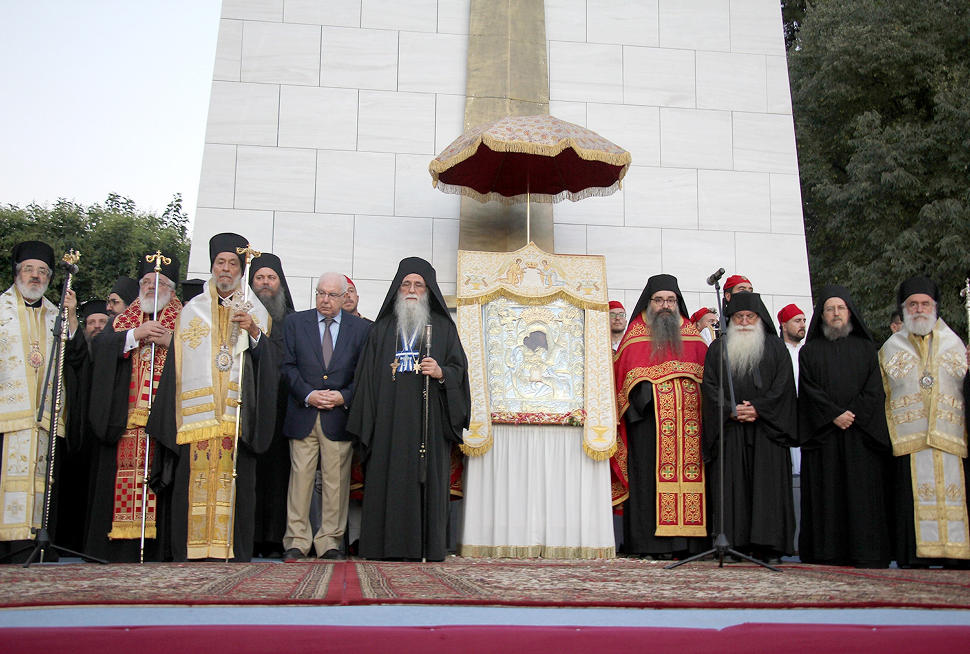Θερμή υποδοχή της εικόνας Παναγίας «Άξιον Εστί» στη Ροδόπη ...