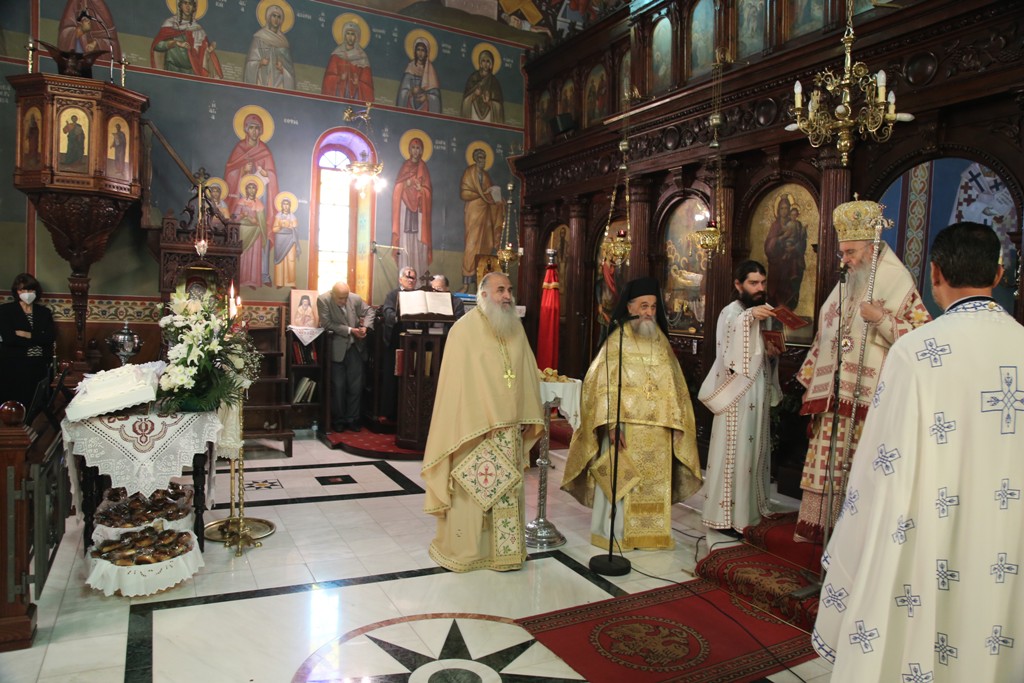 Ο Μητροπολίτης Ναυπάκτου στο Θέρμο (ΦΩΤΟ) | Dogma