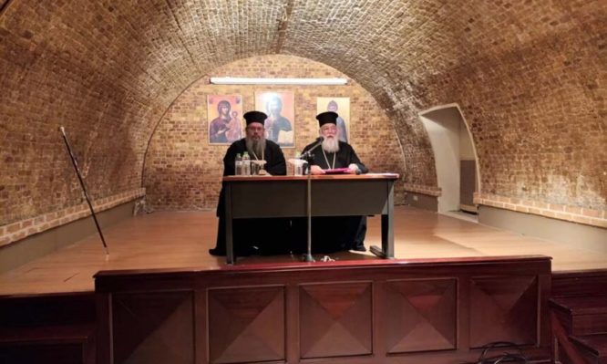 Ο Λαρίσης Ιερώνυμος στην Ιερατική Σύναξη της Μητρόπολης Κερκύρας | Dogma