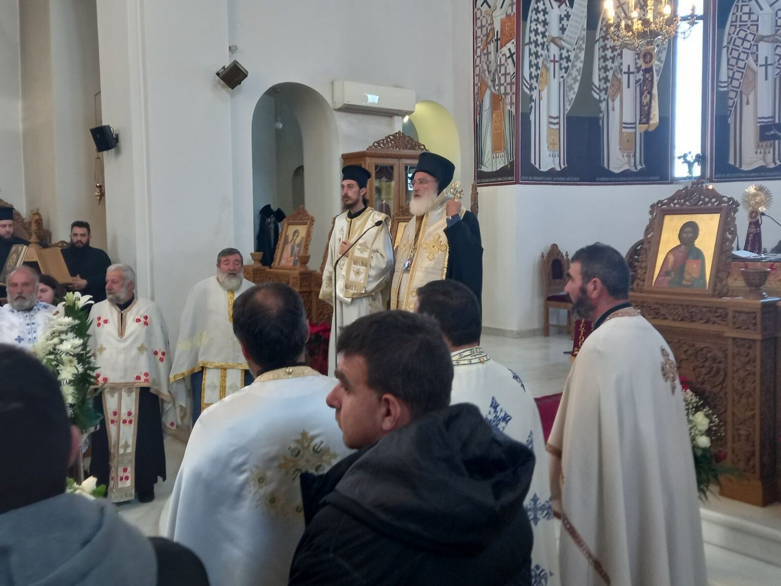 Εξόδιος ακολουθία του μακαριστού Γεωργίου Κουφού | Dogma