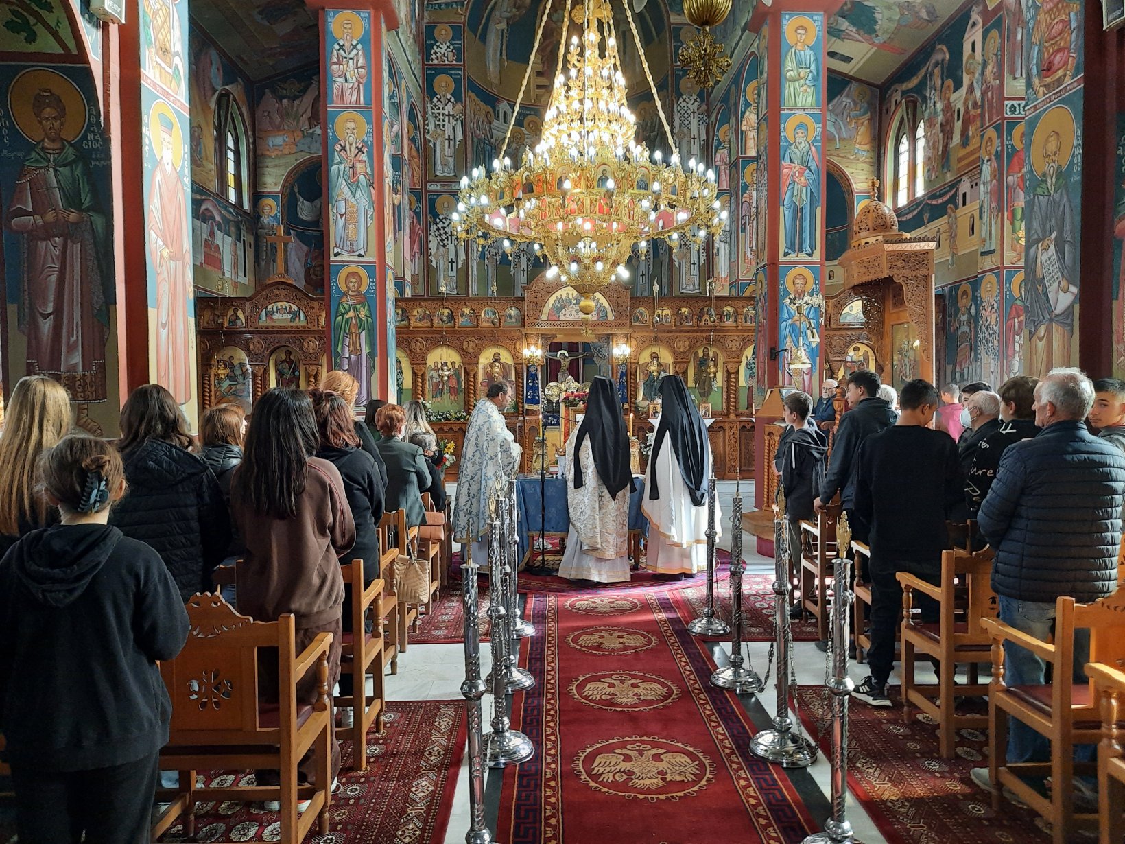 Η Θεία Λειτουργία «συνεχίζεται» και μετά το... "δι᾿ ευχών" (Βίντεο) | Dogma