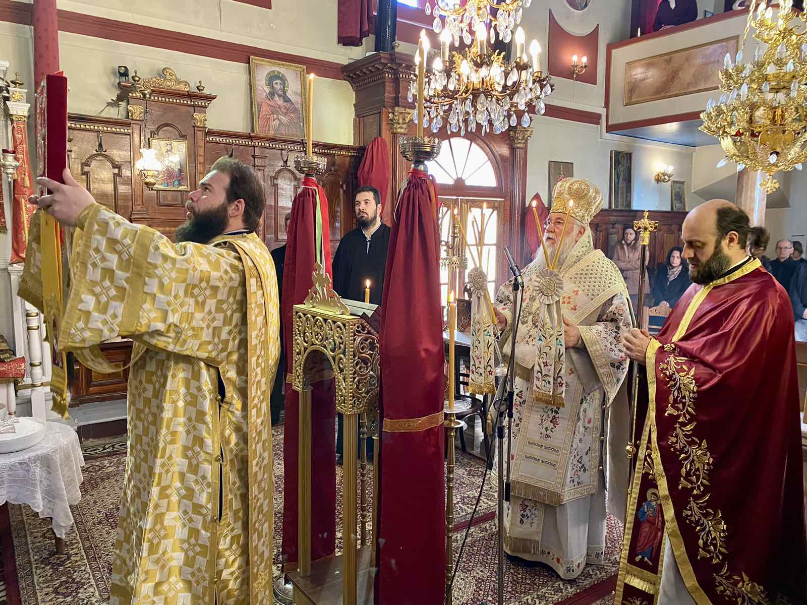 Κερκύρας Νεκτάριος: Ο Θεός απαντάει σε όλα τα αιτήματα που αφορούν στο ...