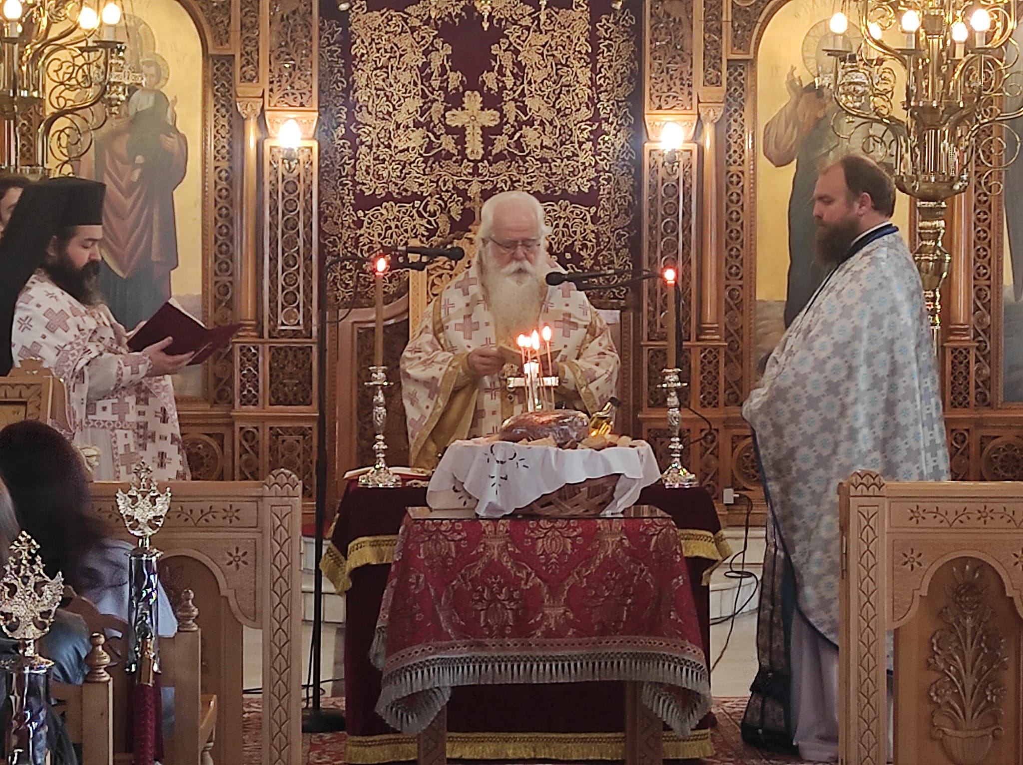 Υποδειγματική Θεία Λειτουργία για την Γ' Γυμνασίου του 6ου Γυμνασίου ...