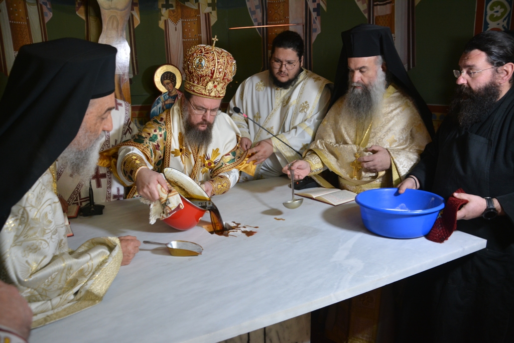 Εγκαίνια Ιερού Ναού από τον Μητροπολίτη Αιτωλίας και Ακαρνανίας (ΦΩΤΟ ...