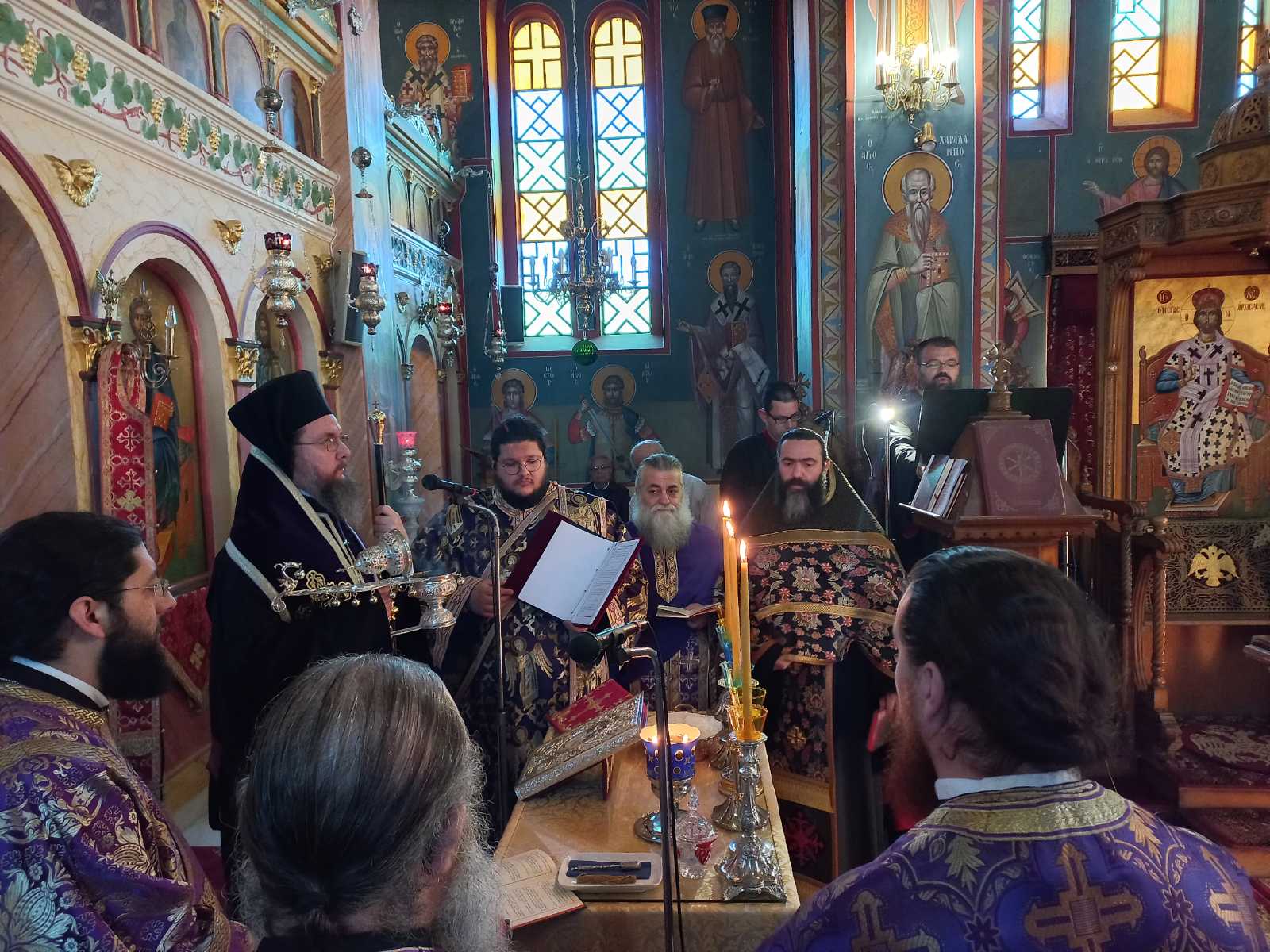 Το Μυστήριο του Ιερού Ευχελαίου στον Ιερό Ναό Αγίου Παντελεήμονος ...