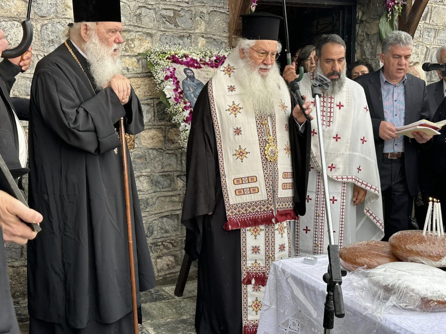 Η Τρίτη της Διακαινησίμου στη Μητρόπολη Θηβών | Dogma