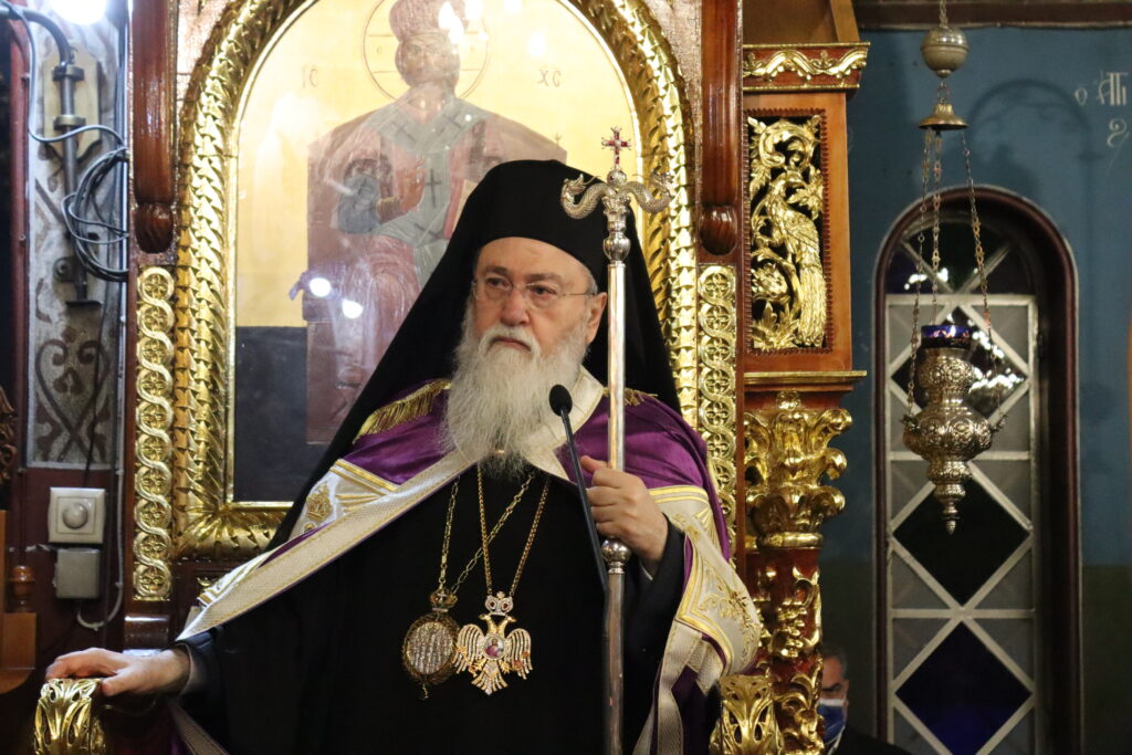 Κορίνθου Διονύσιος: Ο αναστημένος Λαός του Θεού ζει, πανηγυρίζει και ...