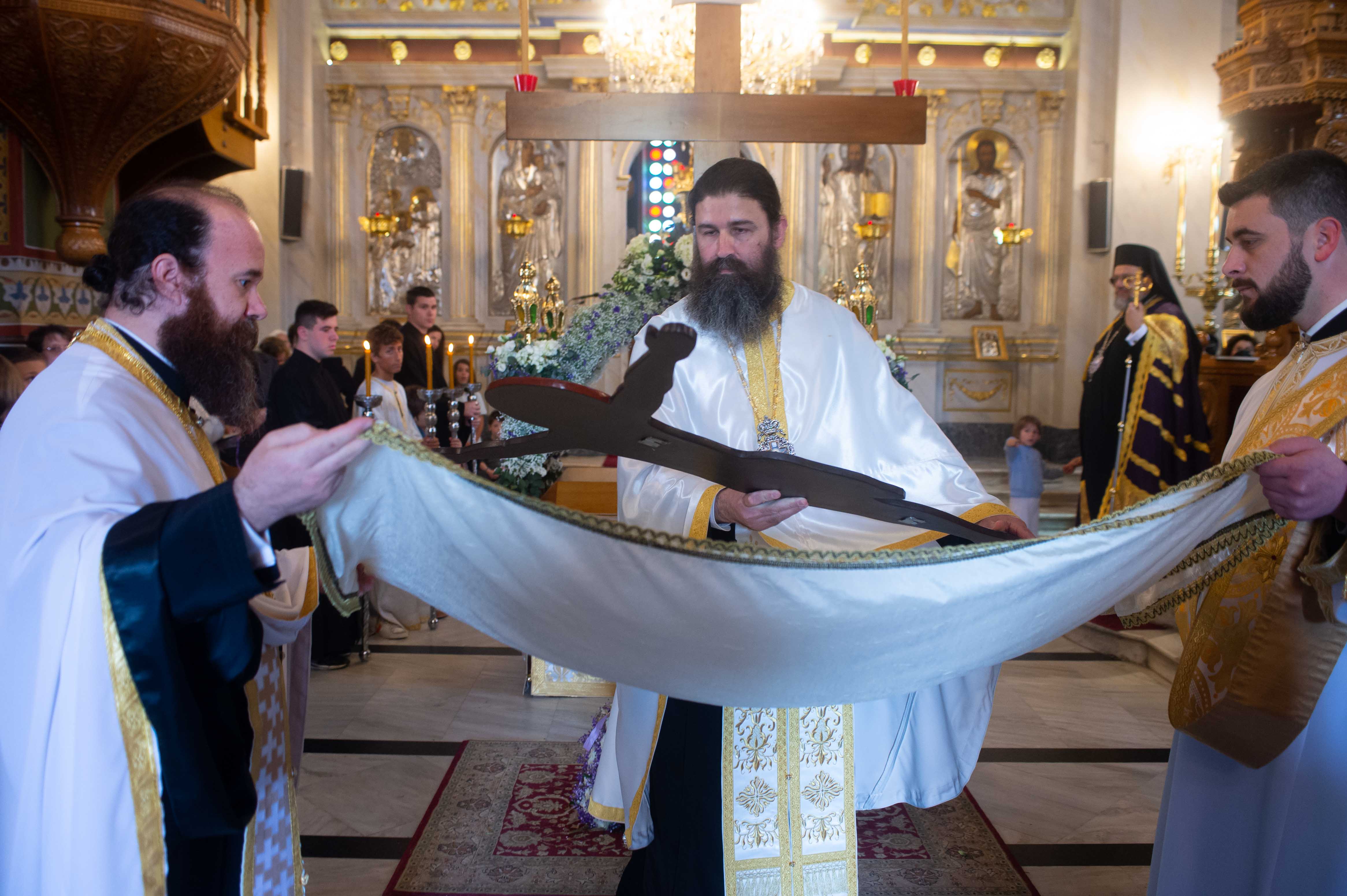 Η Αποκαθήλωση στη Μητρόπολη Μεσσηνίας | Dogma