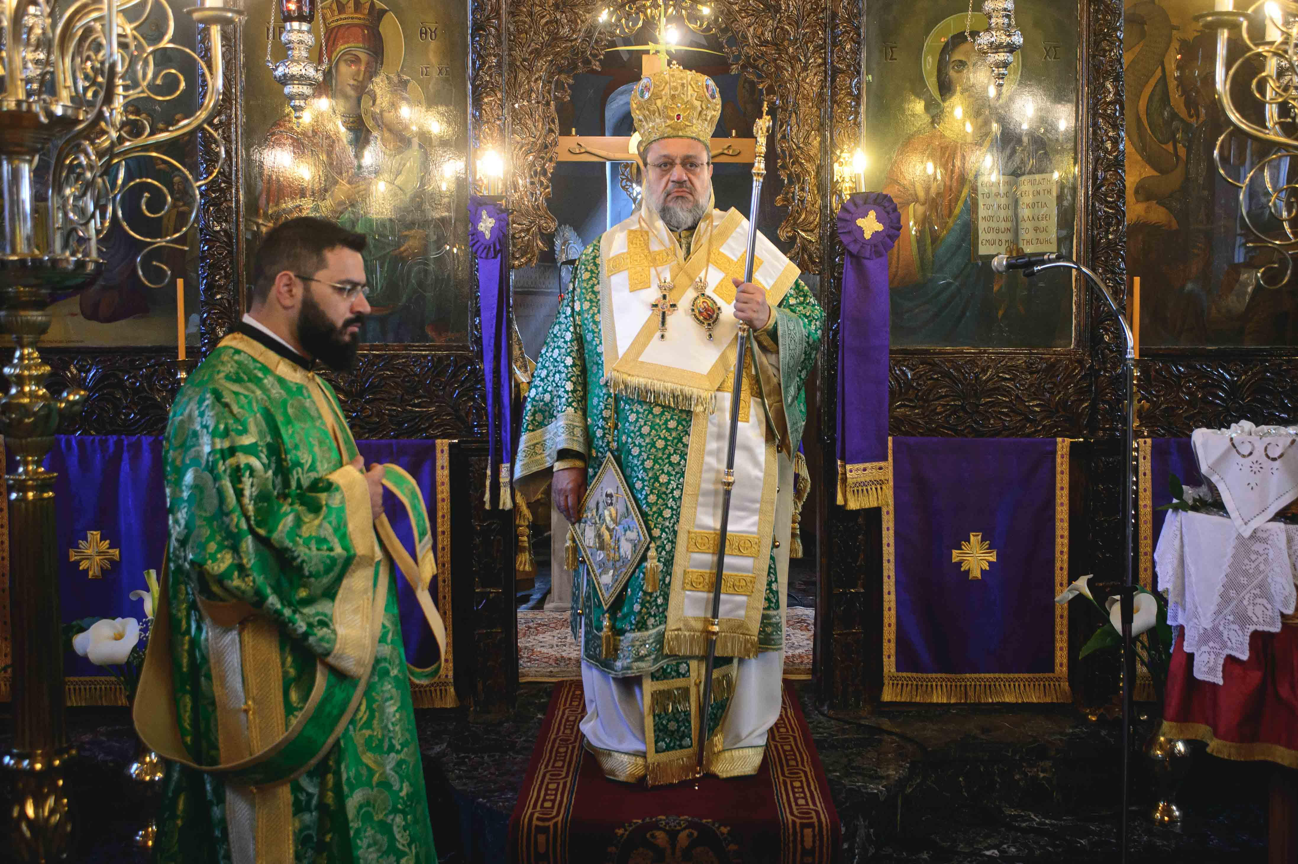 Μεσσηνίας Χρυσόστομος: Να γίνει ο Σταυρός η πυξίδα που θα οδηγήσει τον ...