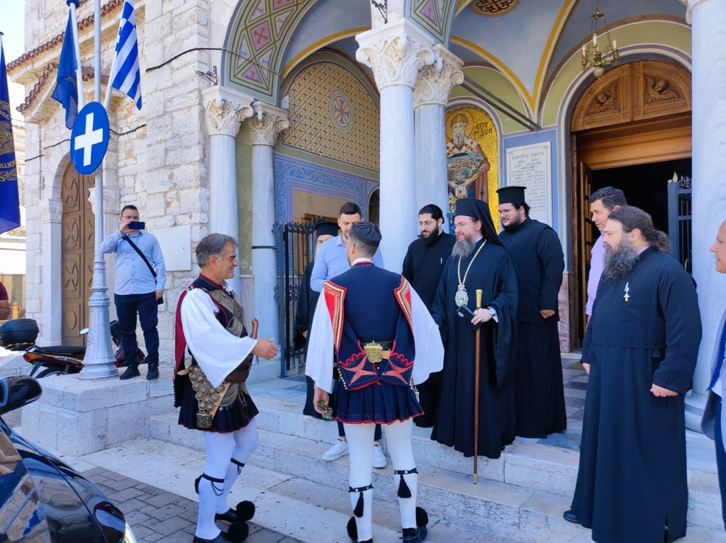 Κυριακή της Πεντηκοστής στο Μεσολόγγι | Dogma