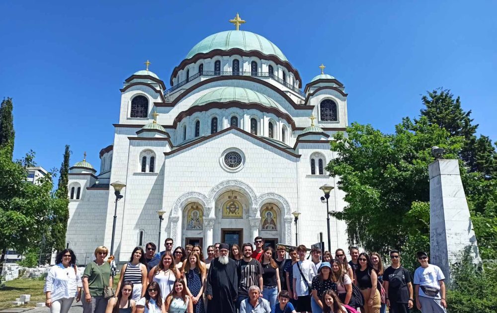Η Χορωδία του Αγίου Αθανασίου Μπάρας Τρικάλων στο Βελιγράδι, Νις και ...