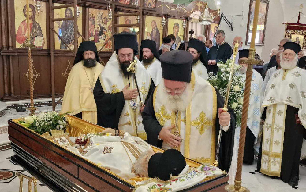 Το "Ύστατο Χαίρε" στον μακαριστό πρωτ. Γεωργίου Ατσαλάκη | Dogma