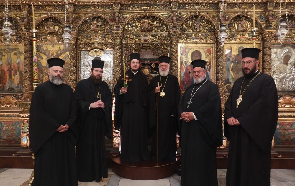 Κουρά Μοναχού στην Ι.Μ Παναγίας Τουρλιανής Μυκόνου | Dogma