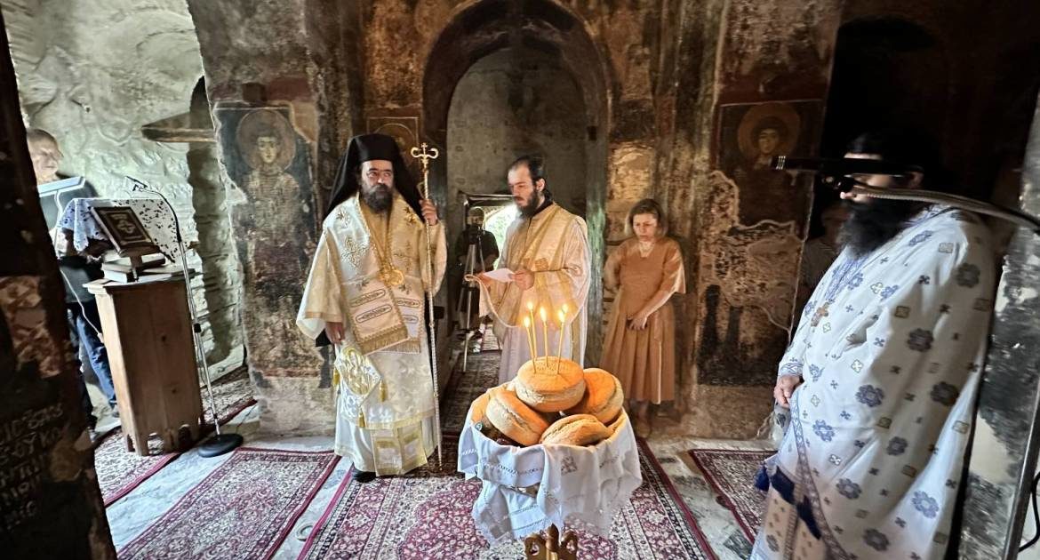 Τό Παρεκκλήσι τῆς Ἁγίας Ἄννας στόν Βυζαντινό Ναό του Αγίου Στεφάνου ...