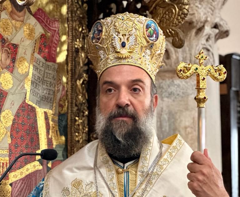 Το Πάσχα του καλοκαιριού στην Σαντορίνη | Dogma