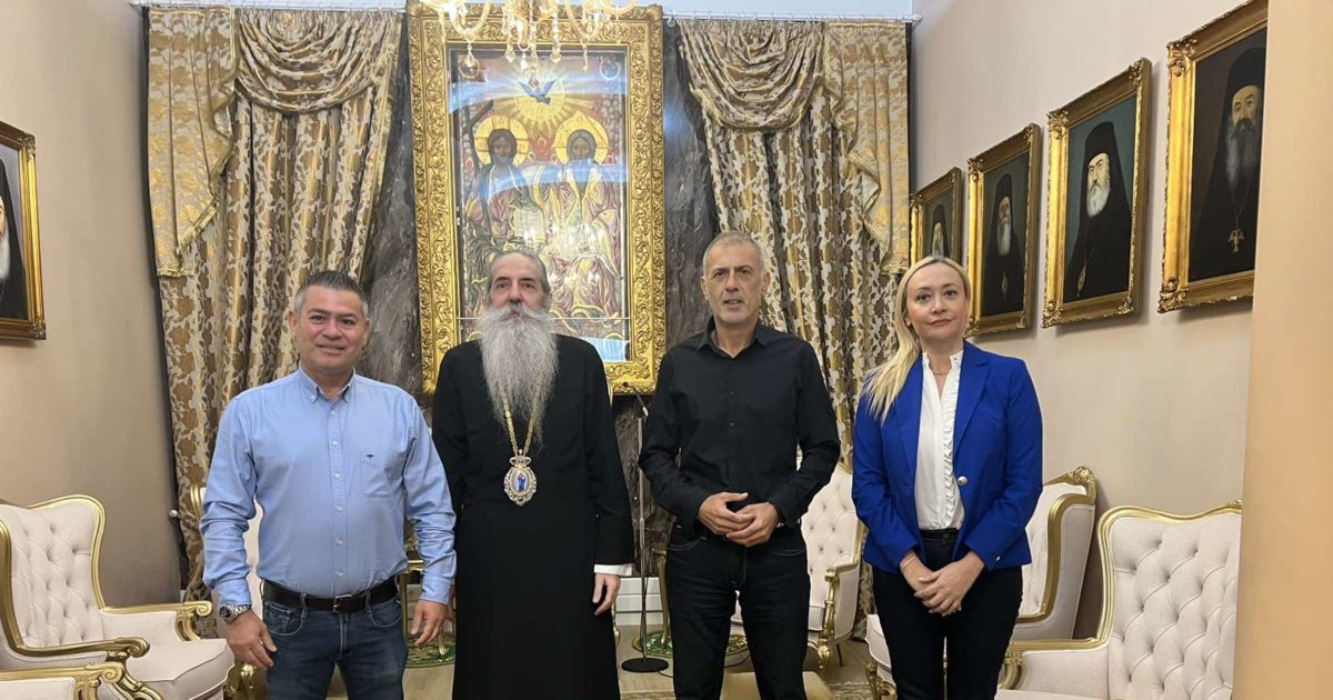 Επίσκεψη του Δημάρχου Πειραιά Γιάννη Μώραλη στον Πειραιώς Σεραφείμ ...