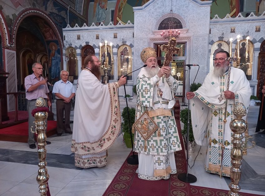 Η Εορτή της Υψώσεως του Τιμίου Σταυρού στη Μητρόπολη Κορίνθου (ΦΩΤΟ ...
