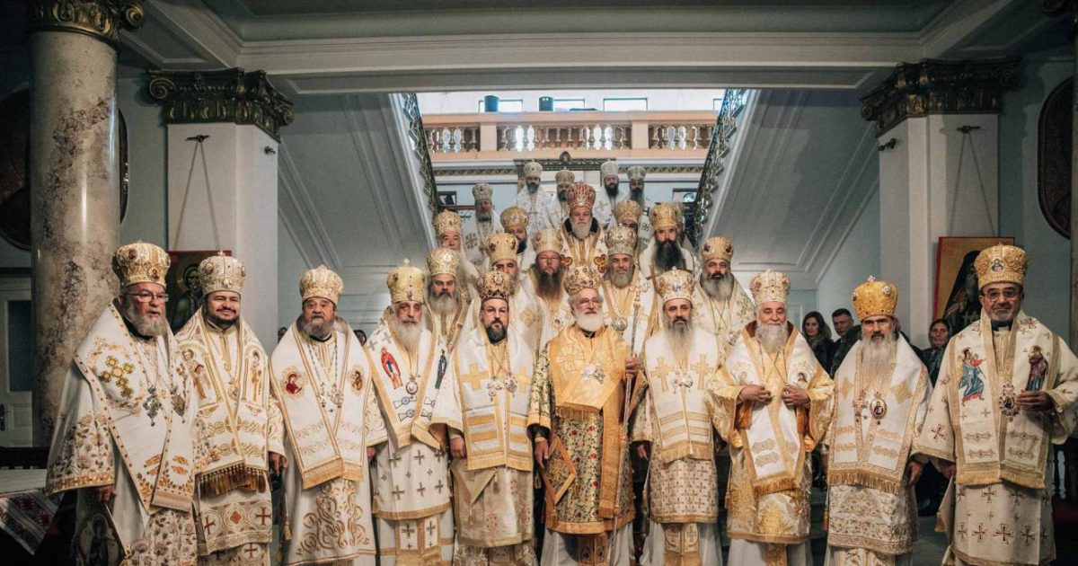 Η Πανήγυρις της Αγίας Παρασκευής Επιβατηνής στο Ιάσιο της Ρουμανίας ...