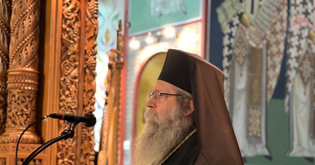 Ο Καθηγούμενος της Μονής Οσ. Δαυίδ, π. Γαβριήλ, στην Παναγία την ...