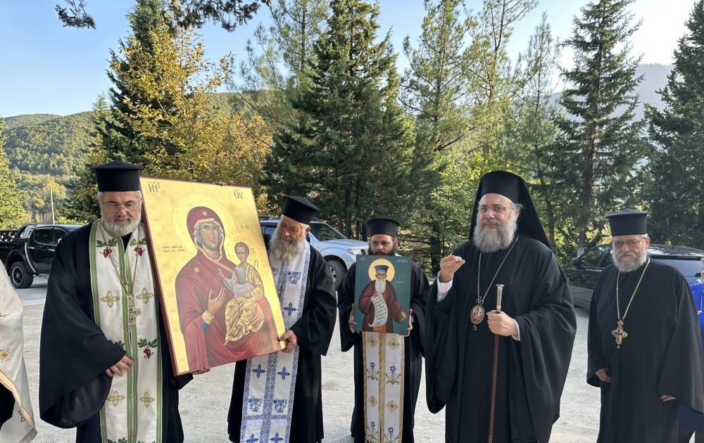 Υποδοχή Ιεράς Εικόνος Παναγίας «ΧΑΙΡΕ ΑΜΝΟΥ ΚΑΙ ΠΟΙΜΕΝΟΣ ΜΗΤΗΡ» στα ...