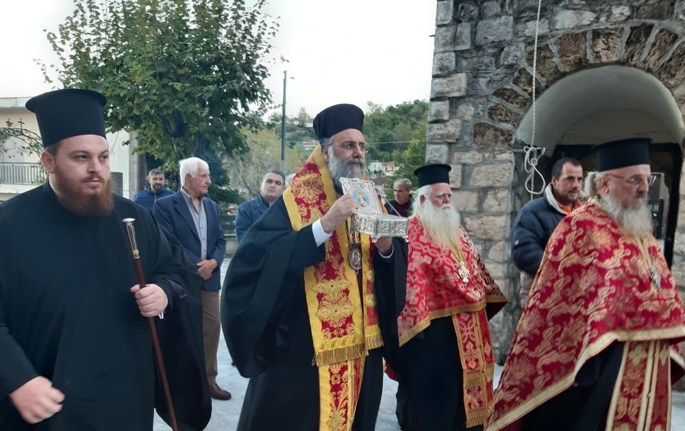 Υποδοχή Ιερού Λειψάνου του Αγίου Γεωργίου στην Πιαλεία Τρικάλων (ΦΩΤΟ ...