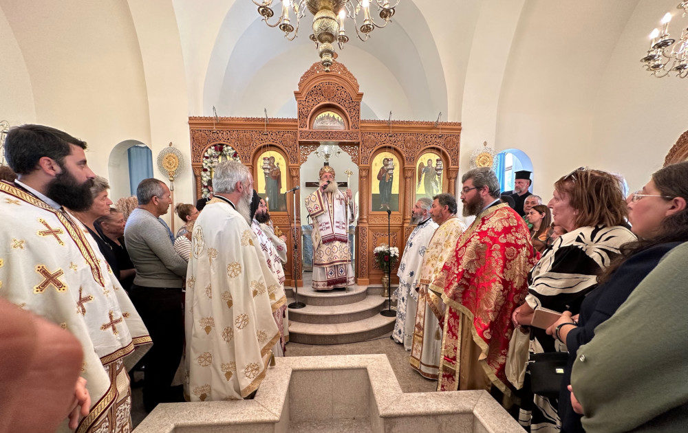 Λαμπρά εγκαίνια του Ιερού Βαπτιστηριακού Ναού Αγίου Νεκταρίου από τον ...