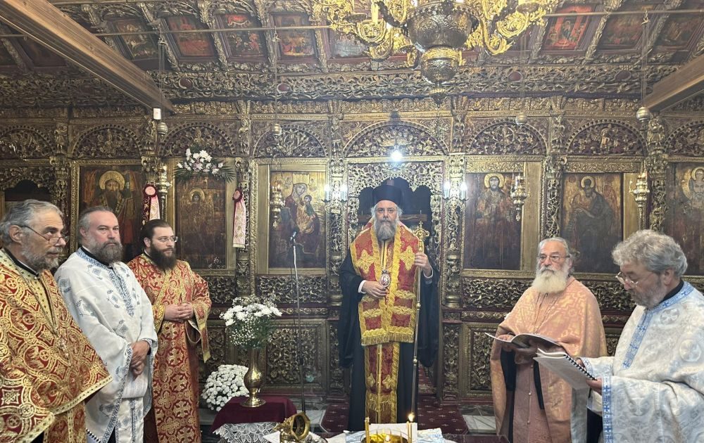 Το Μυστήριο του Ιερού Ευχελαίου στην ενορία Πατουλιάς (ΦΩΤΟ) | Dogma