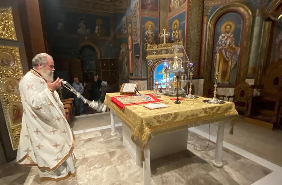 Αρχιμ. π. Συμεών Βενετσιάνος: Ο άγιος Νεκτάριος, ο θαυματουργός, ο ...