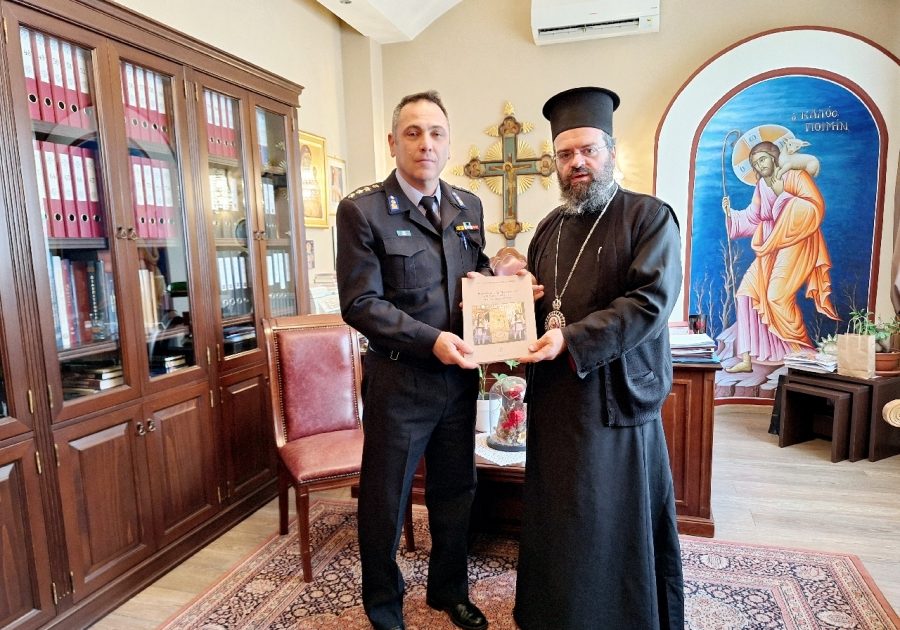 Ο Νέος Διοικητής Πυροσβεστικής Ροδόπης στον Μαρωνείας Παντελεήμονα | Dogma