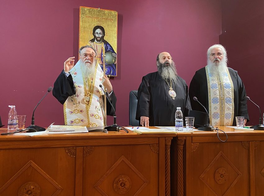 Ιερατική Σύναξη στη Μητρόπολη Κορίνθου | Dogma
