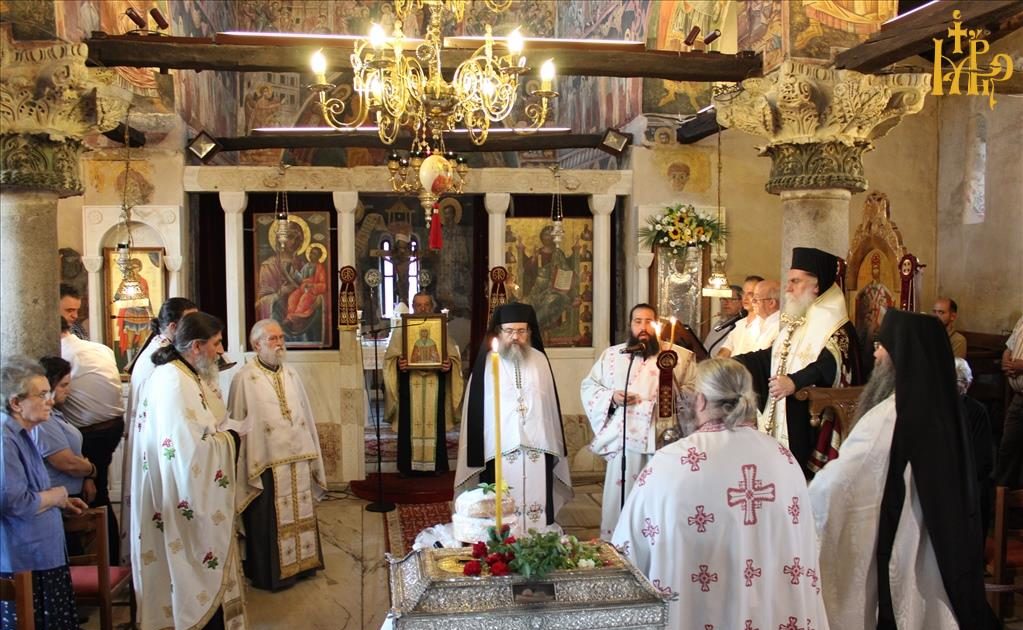 Εορτασμός ανακομιδής Λειψάνων Αγίας Θεοδώρας πολιούχου Άρτης | Dogma