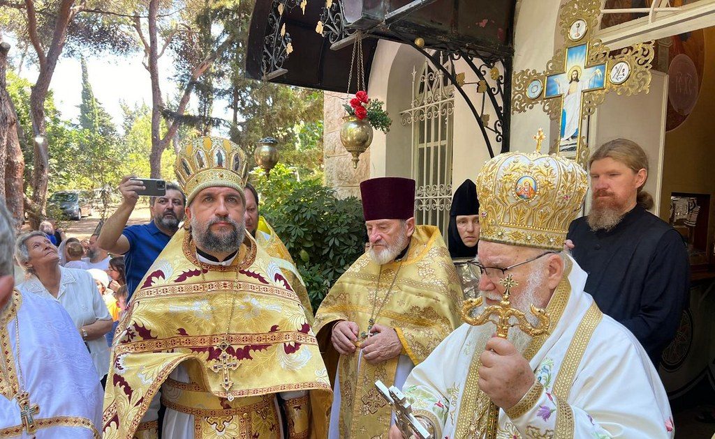 Ιεράρχης του Πατριαρχείου Ιεροσολύμων στην πανήγυρη του Μετοχίου της ...