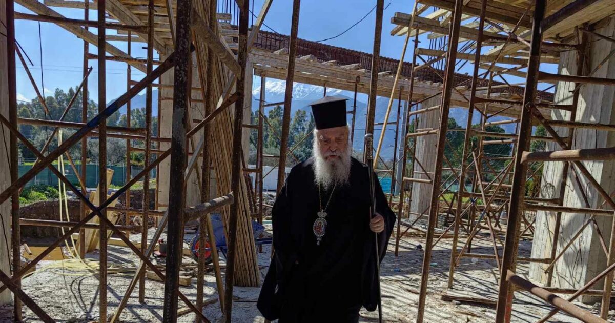 Ο Σπάρτης Ευστάθιος επισκέφθηκε το εργοτάξιο του κτιρίου των Σχολών ...