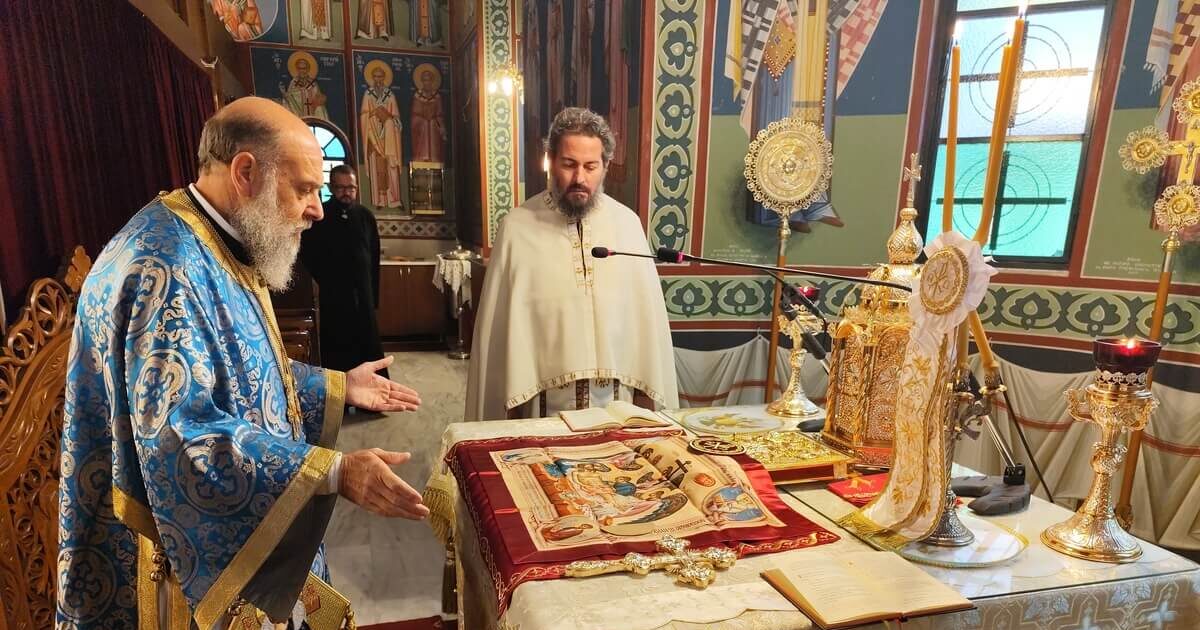 Όρθρος και Θεία Λειτουργία στη μνήμη του Αγίου Λουκά του Ιατρού στη ...