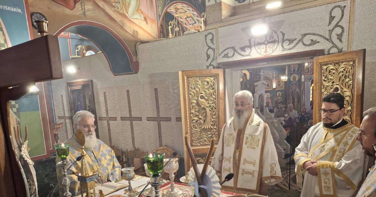 Ο Αλεξανδρουπόλεως Άνθιμος στον Ι.Ν. Αγίου Ιωάννου Νέας Φιλαδέλφειας ...