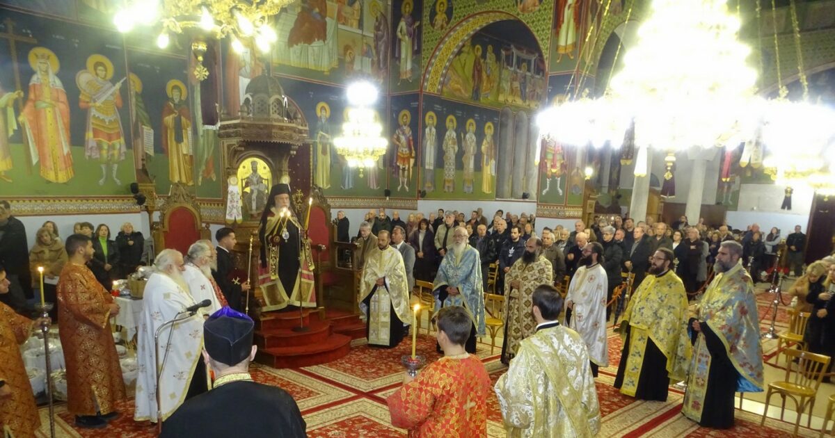 Πλήθος πιστών στην πανήγυρη του Ι.Ν. Αγίου Νικολάου Σπάρτης | Dogma
